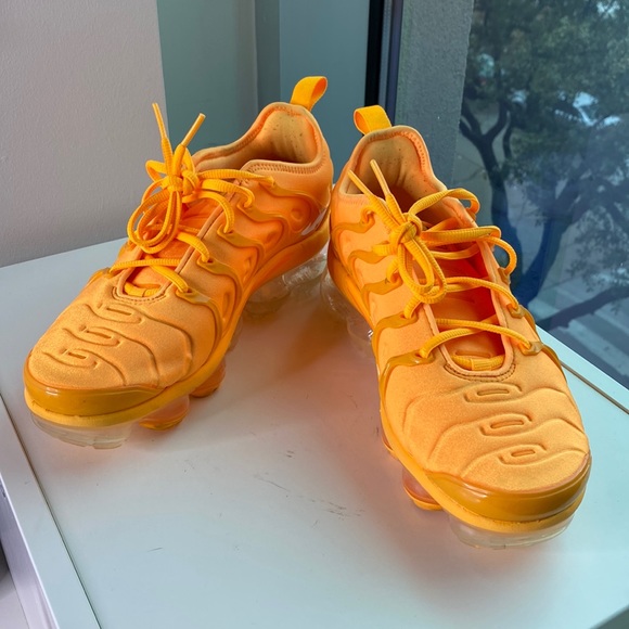 Nike | Shoes | Nike Air Vapor Max Plus Vm Air Laser Orange | Poshmark